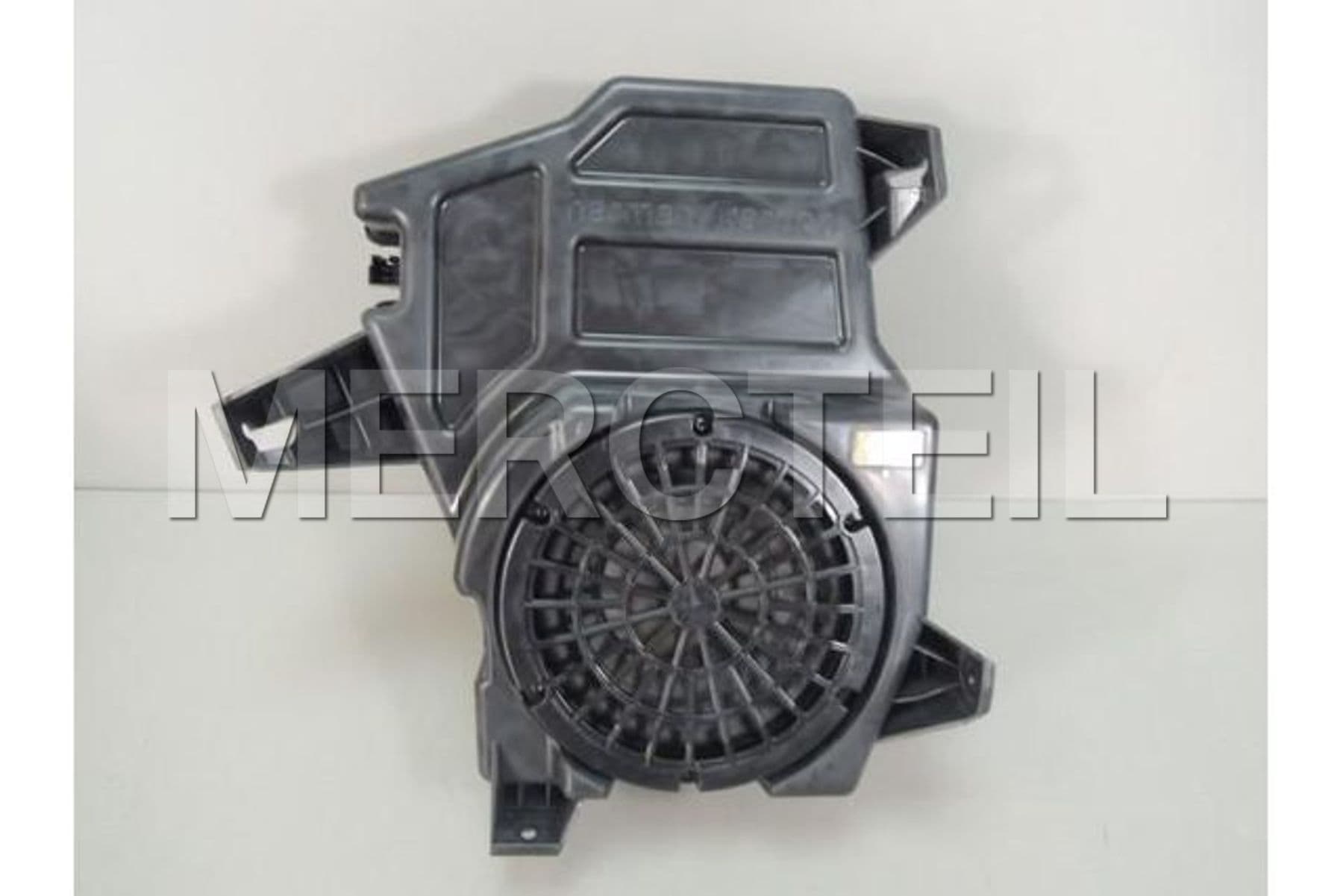 Buy the spare part Mercedes-Benz A1668202802 loudspeaker
