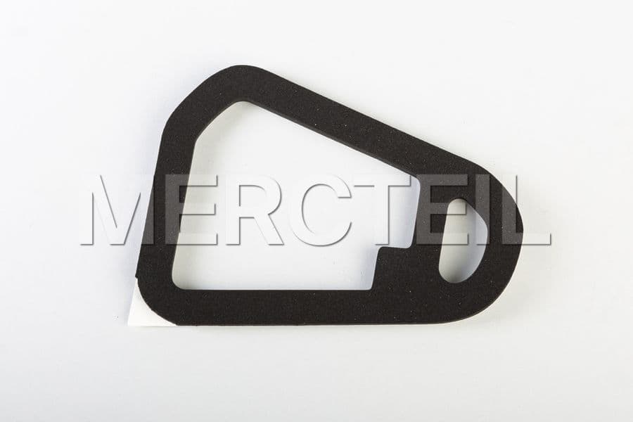 Buy the spare part Mercedes-Benz A1668262091 gasket f light housing