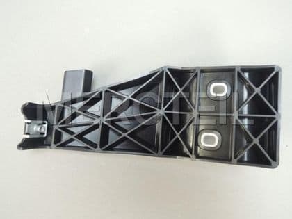 Buy the spare part Mercedes-Benz A1668804600 bracket