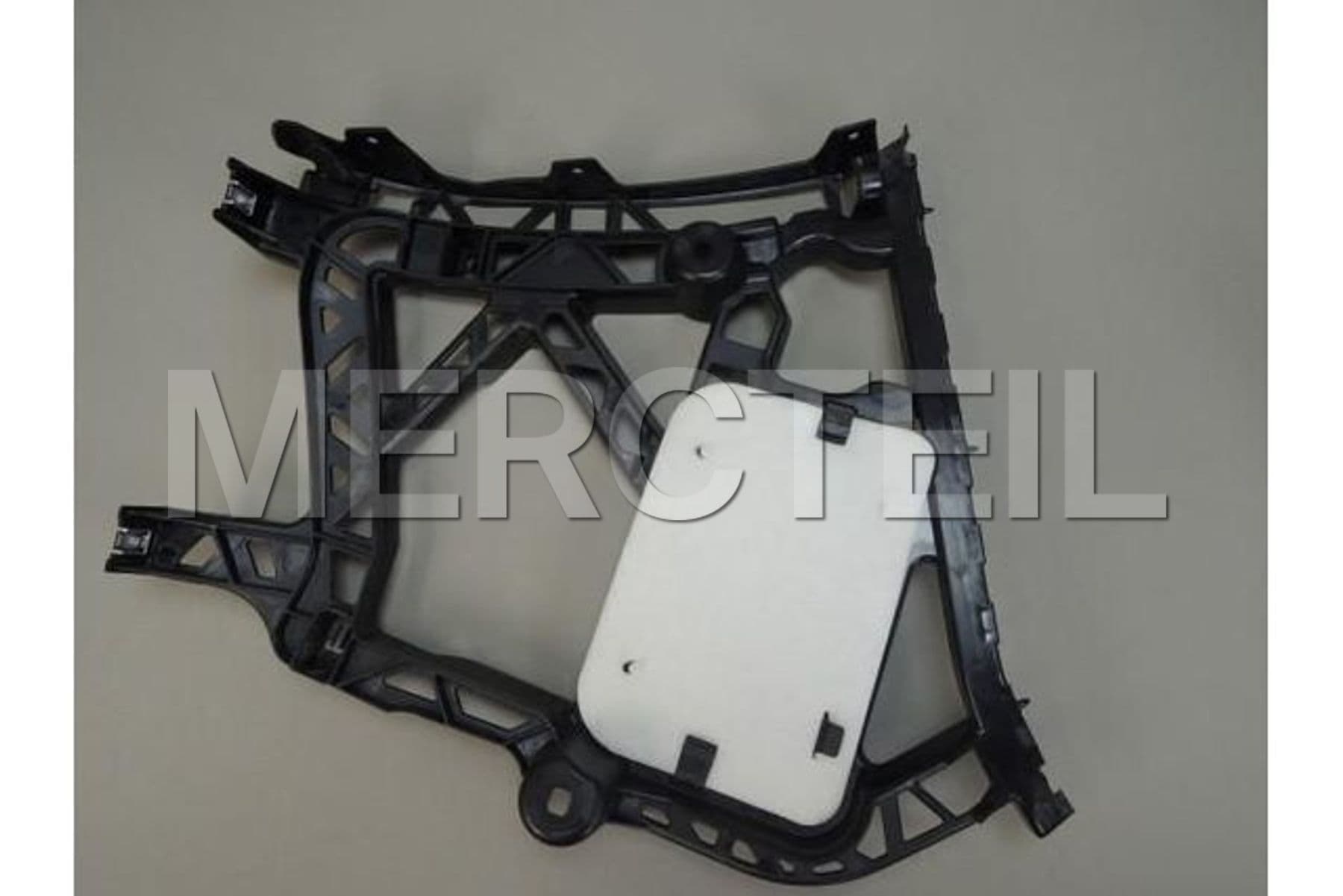 Kaufen Sie das Ersatzteil Mercedes-Benz A1668806600 befestg schiene