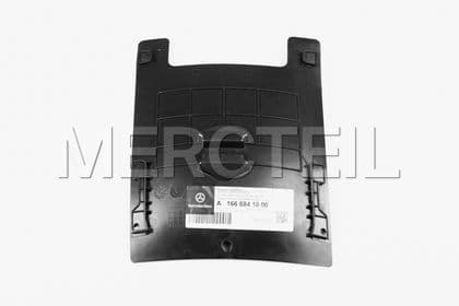 Buy the spare part Mercedes-Benz A1668841000 wheel house covering