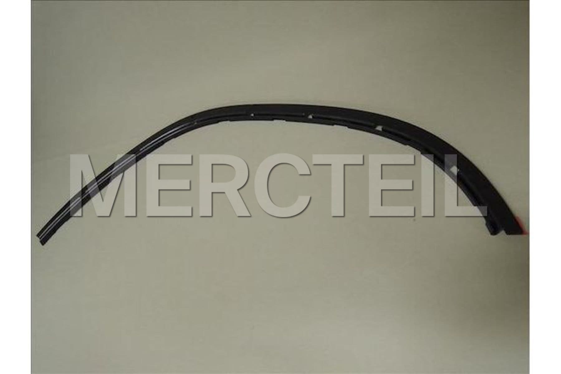 Buy the spare part Mercedes-Benz A1668846722 wheel house covering