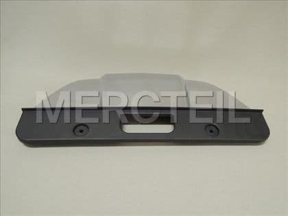 Buy the spare part Mercedes-Benz A1668851824 cover trailer hitch