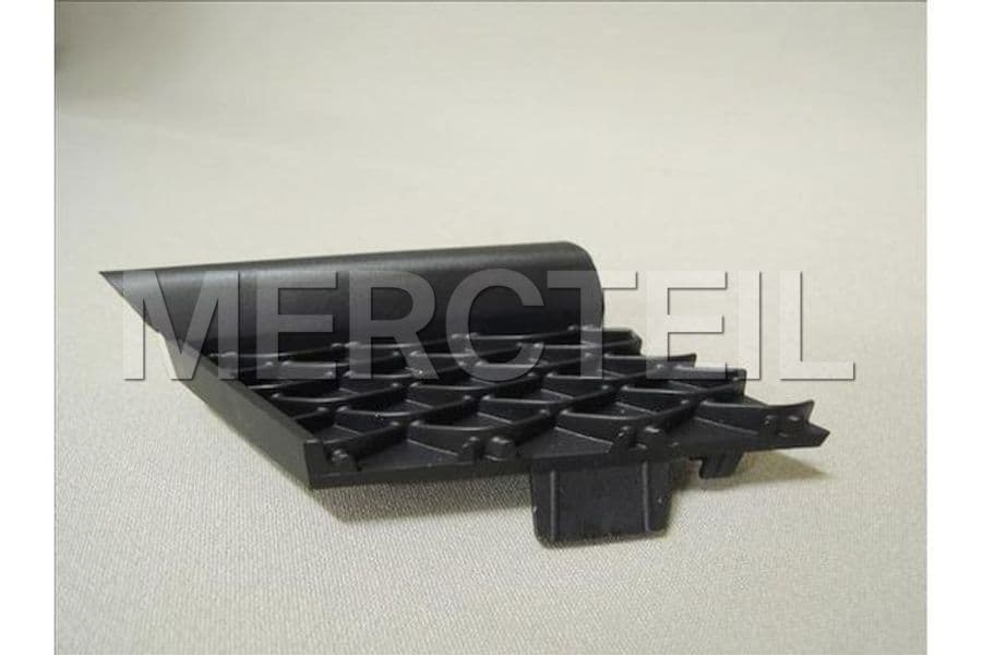 Buy the spare part Mercedes-Benz A1668852023 cover towing eye