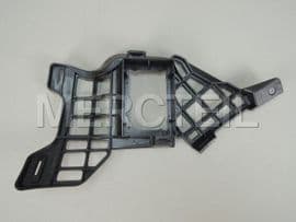 Buy the spare part Mercedes-Benz A1668854900 bracket