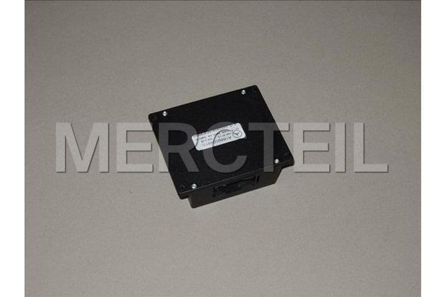 Buy the spare part Mercedes-Benz A1669004810 control unit