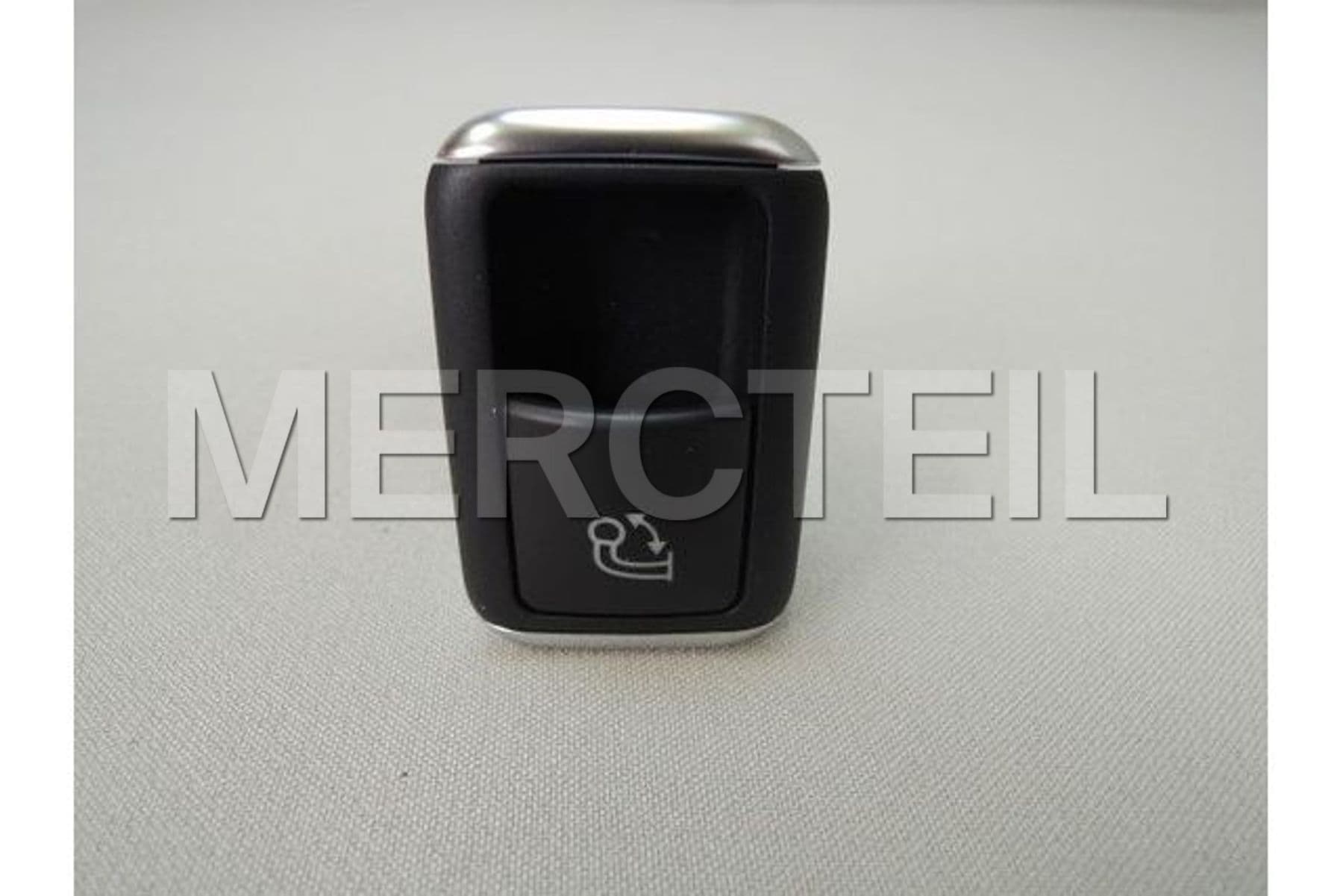 Buy the spare part Mercedes-Benz A1669051051 switch block