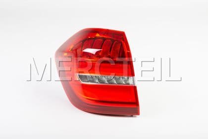 Buy the spare part Mercedes-Benz A1669060502 rear lamp combination