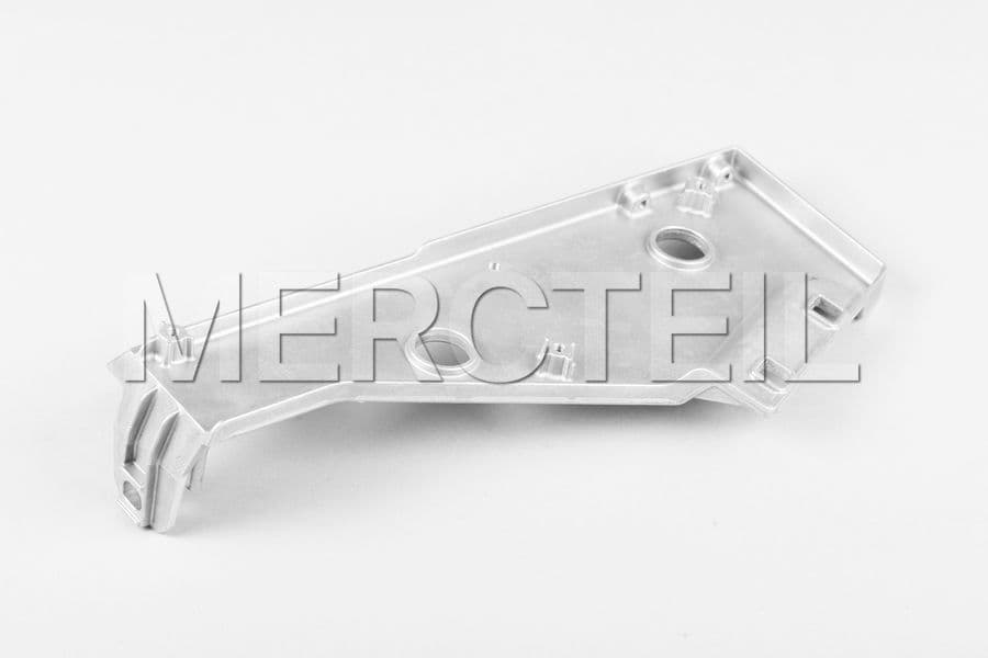 Buy the spare part Mercedes-Benz A1673203101 bracket