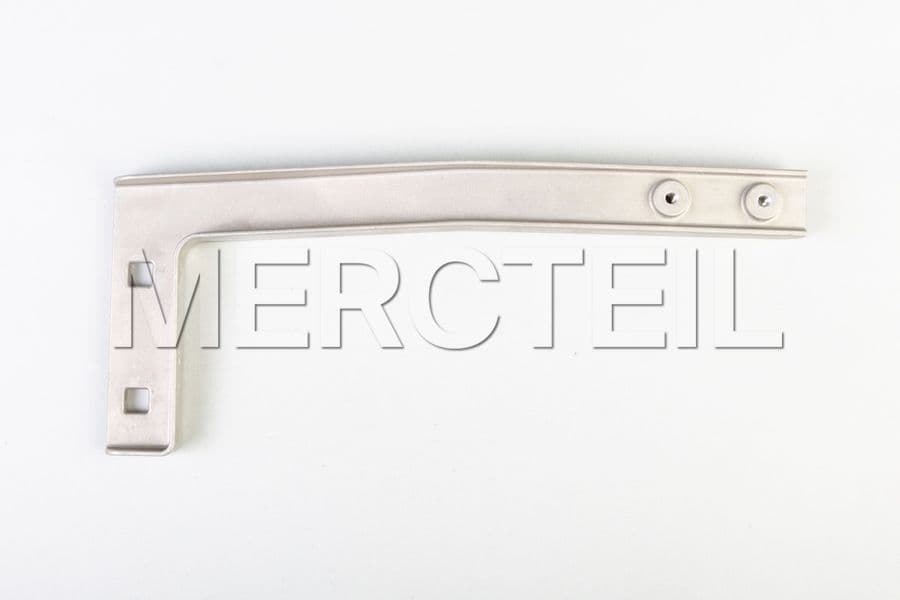 Buy the spare part Mercedes-Benz A1676270500 mounting consule