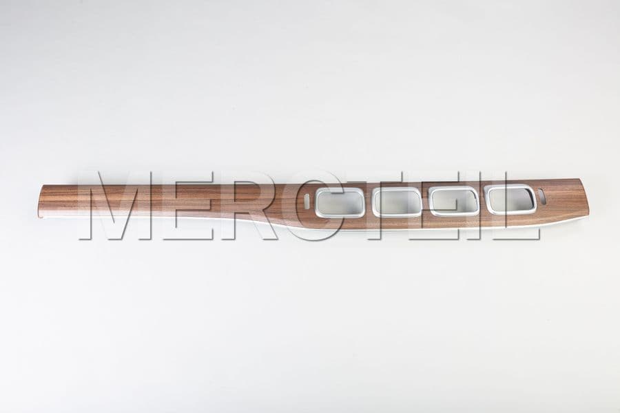 Buy the spare part Mercedes-Benz A1676804102 trim strip