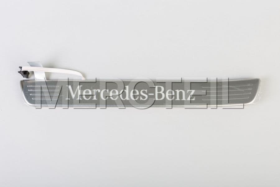 Kaufen Sie das Ersatzteil Mercedes-Benz A1676861400 abdeckschiene