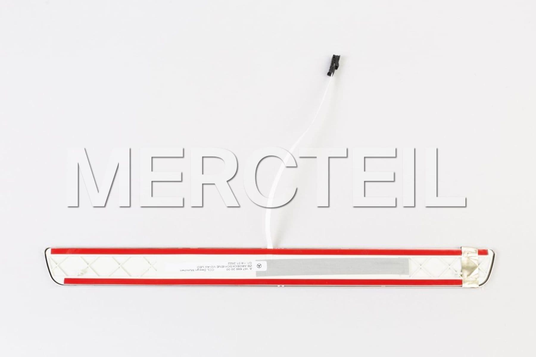 Buy the spare part Mercedes-Benz A1676862000 cover rail