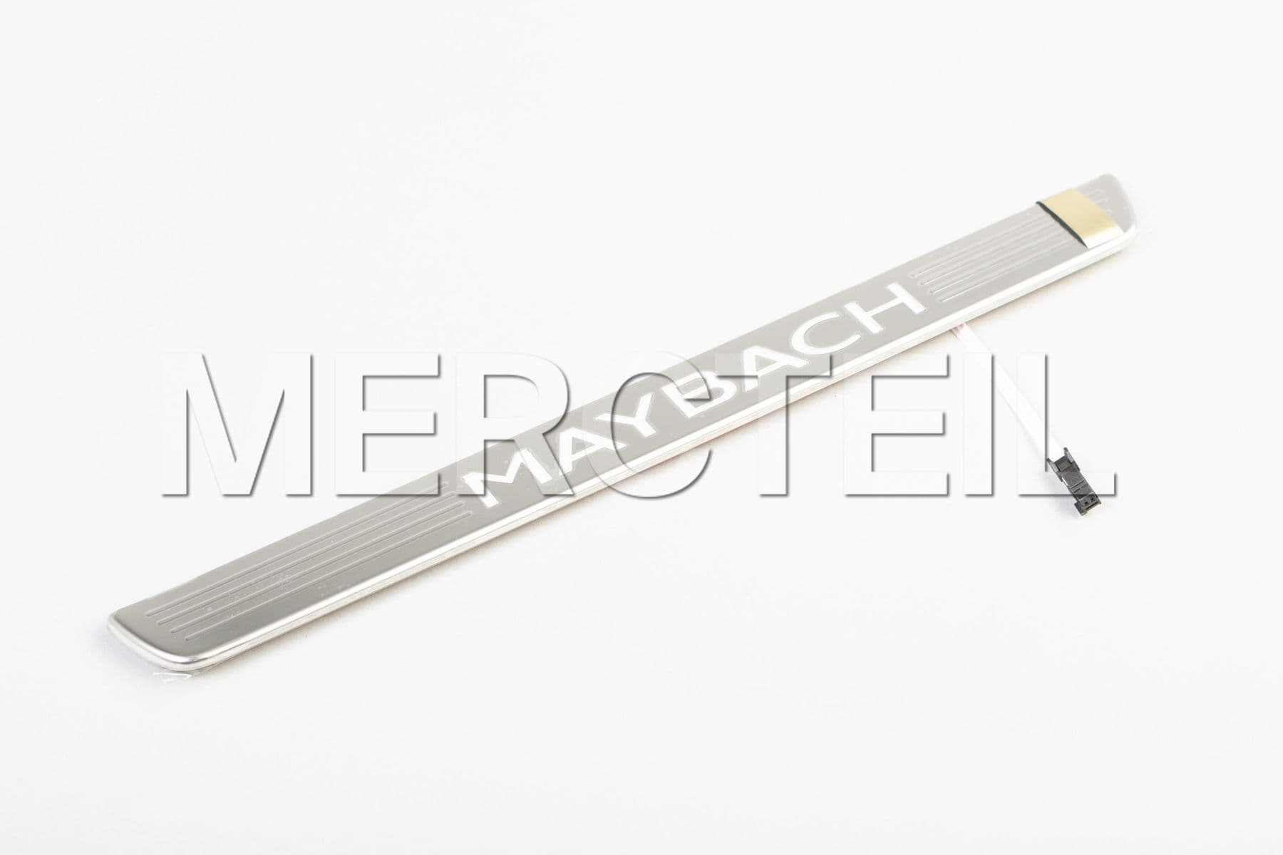 Buy the spare part Mercedes-Benz A1676862600 cover rail