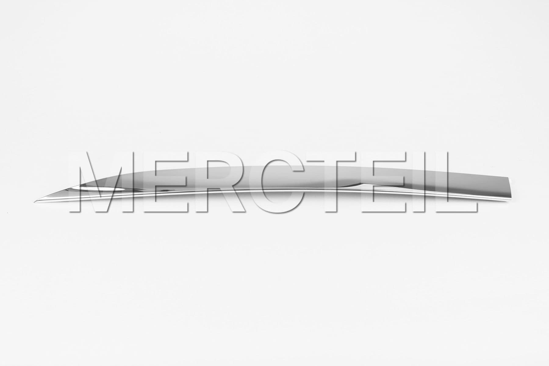 Buy the spare part Mercedes-Benz A1676983001 trim strip