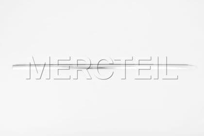 Buy the spare part Mercedes-Benz A1677201402 sealing rail