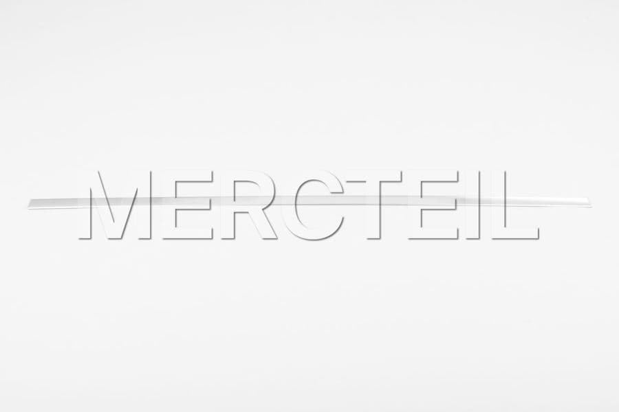 Buy the spare part Mercedes-Benz A1677356700 trim strip