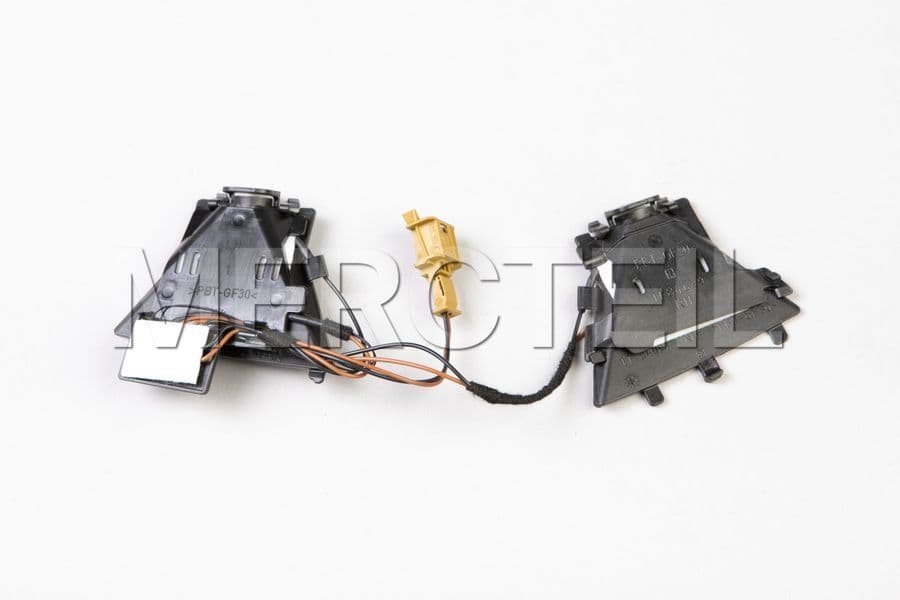 Buy the spare part Mercedes-Benz A1678275100 lens hood