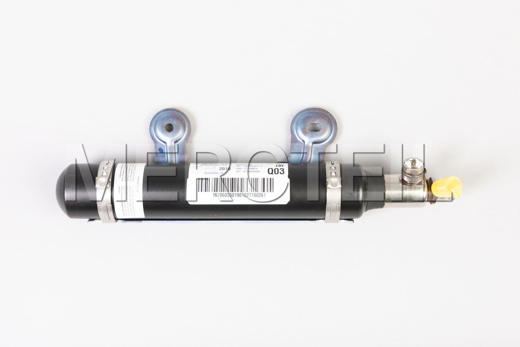 Buy the spare part Mercedes-Benz A1678605301 pressure medium reservoir