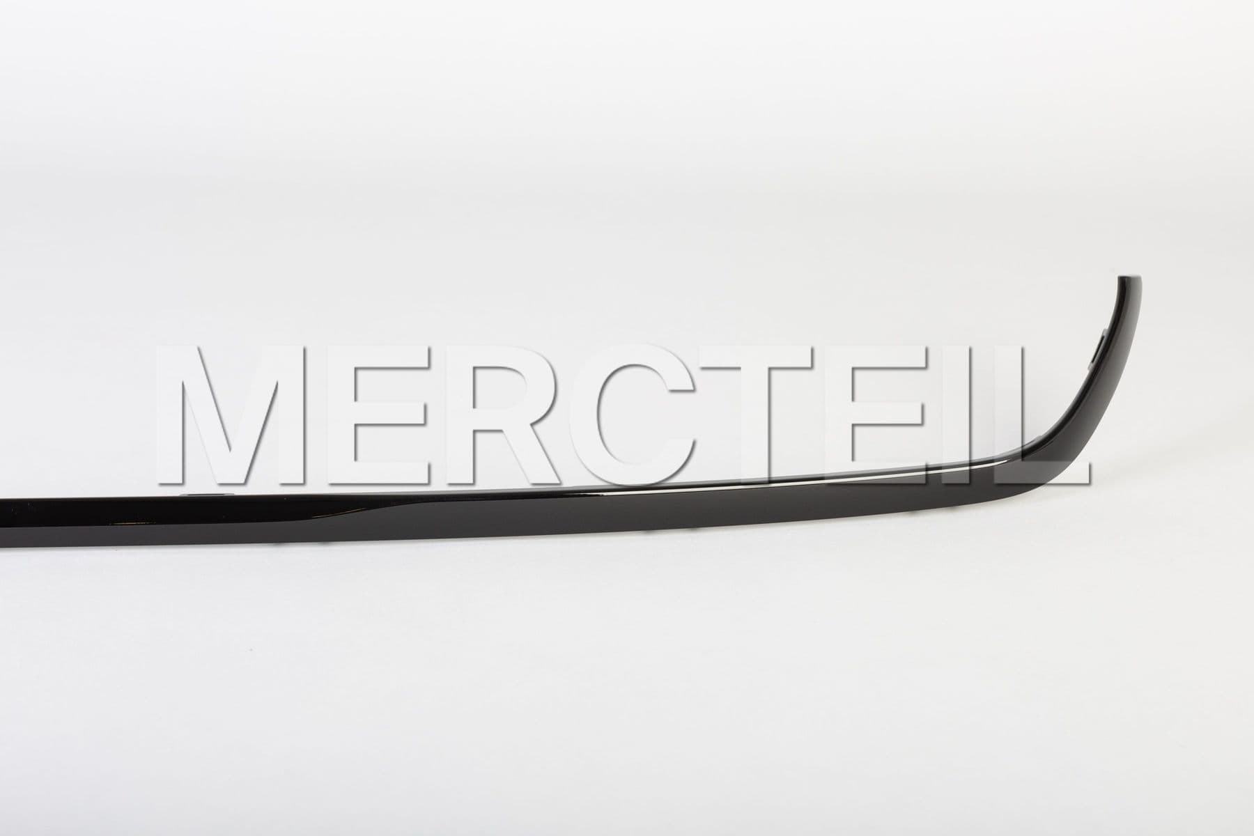 Buy the spare part Mercedes-Benz A1678800203 trim strip