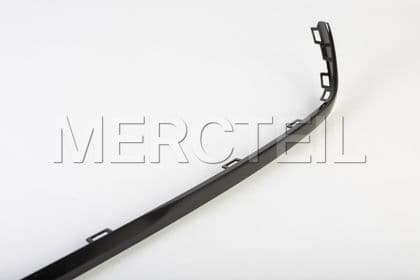 Buy the spare part Mercedes-Benz A1678800203 trim strip
