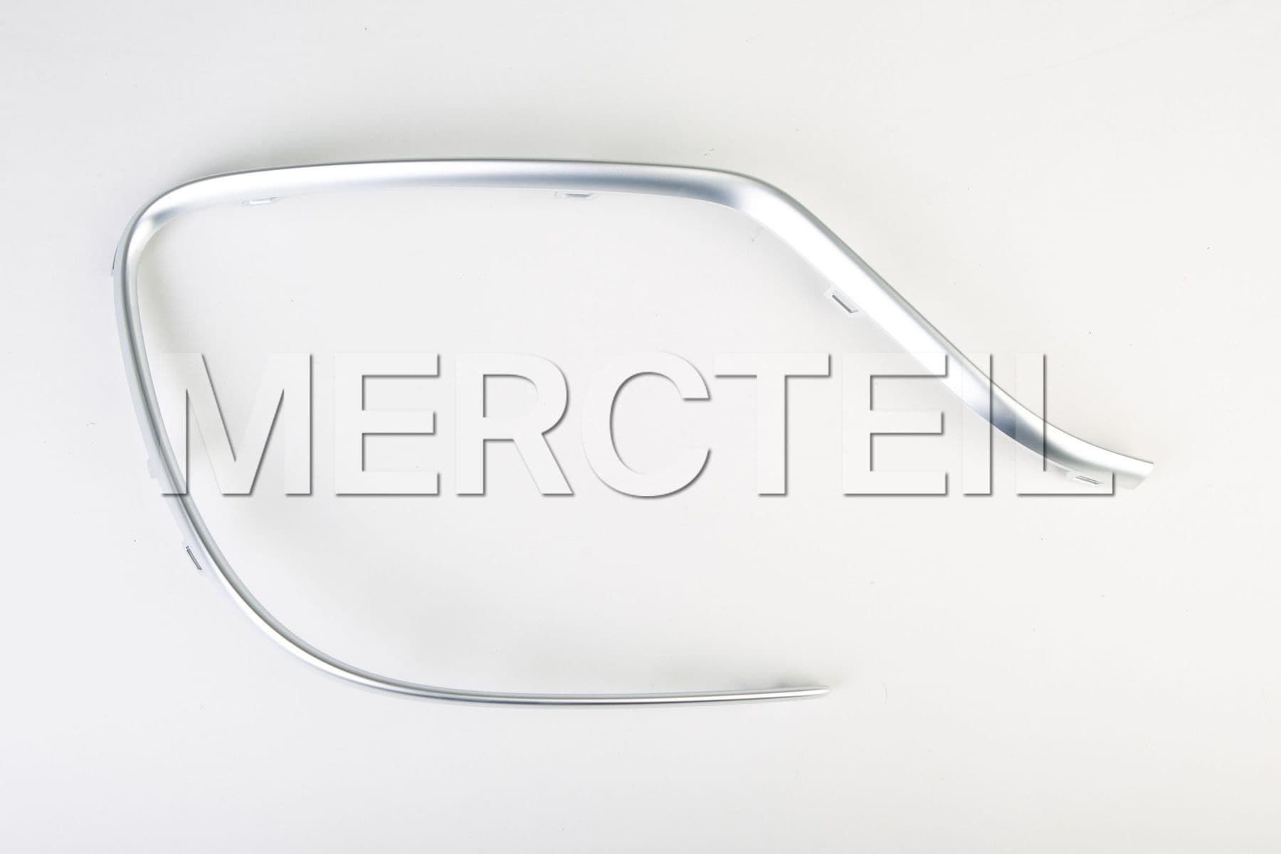 Buy the spare part Mercedes-Benz A1678854506 trim strip