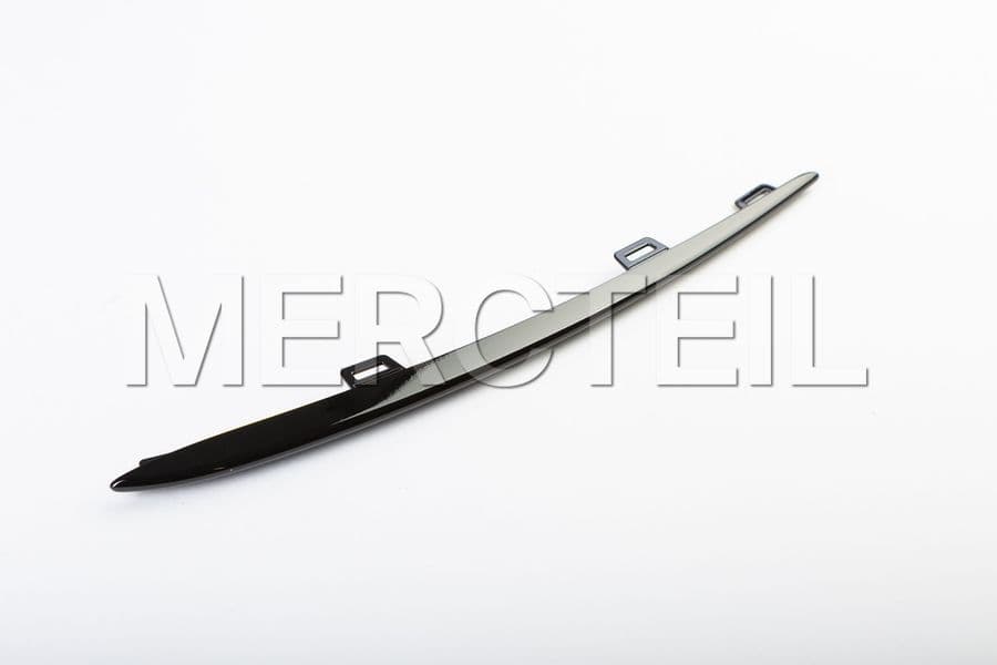 Buy the spare part Mercedes-Benz A1678854805 trim