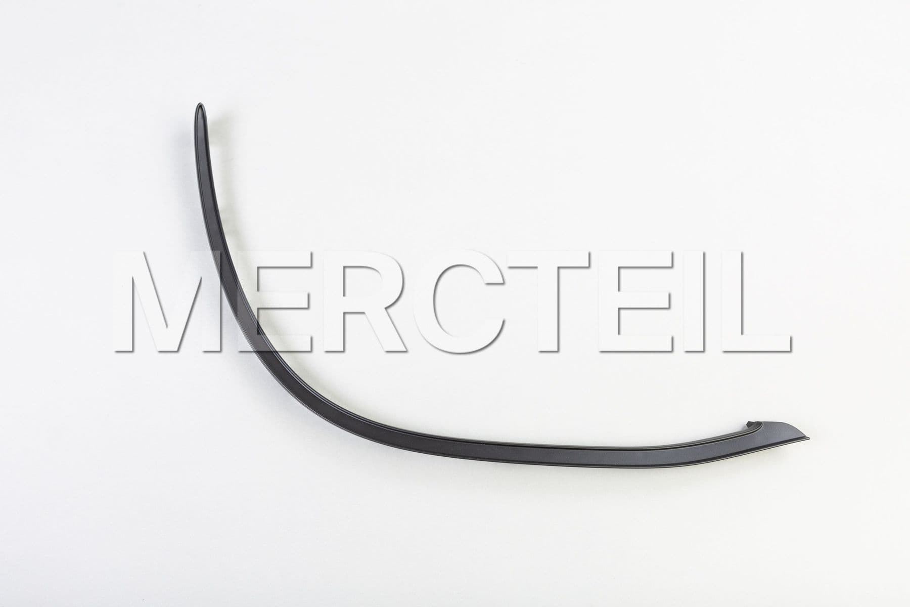Buy the spare part Mercedes-Benz A1678856105 trim strip