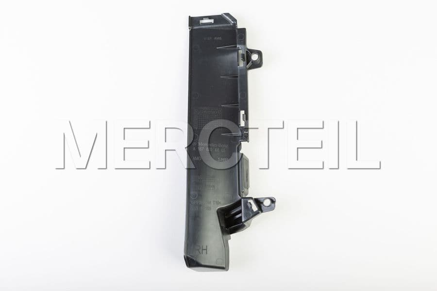 Buy the spare part Mercedes-Benz A1678856805 air duct segment
