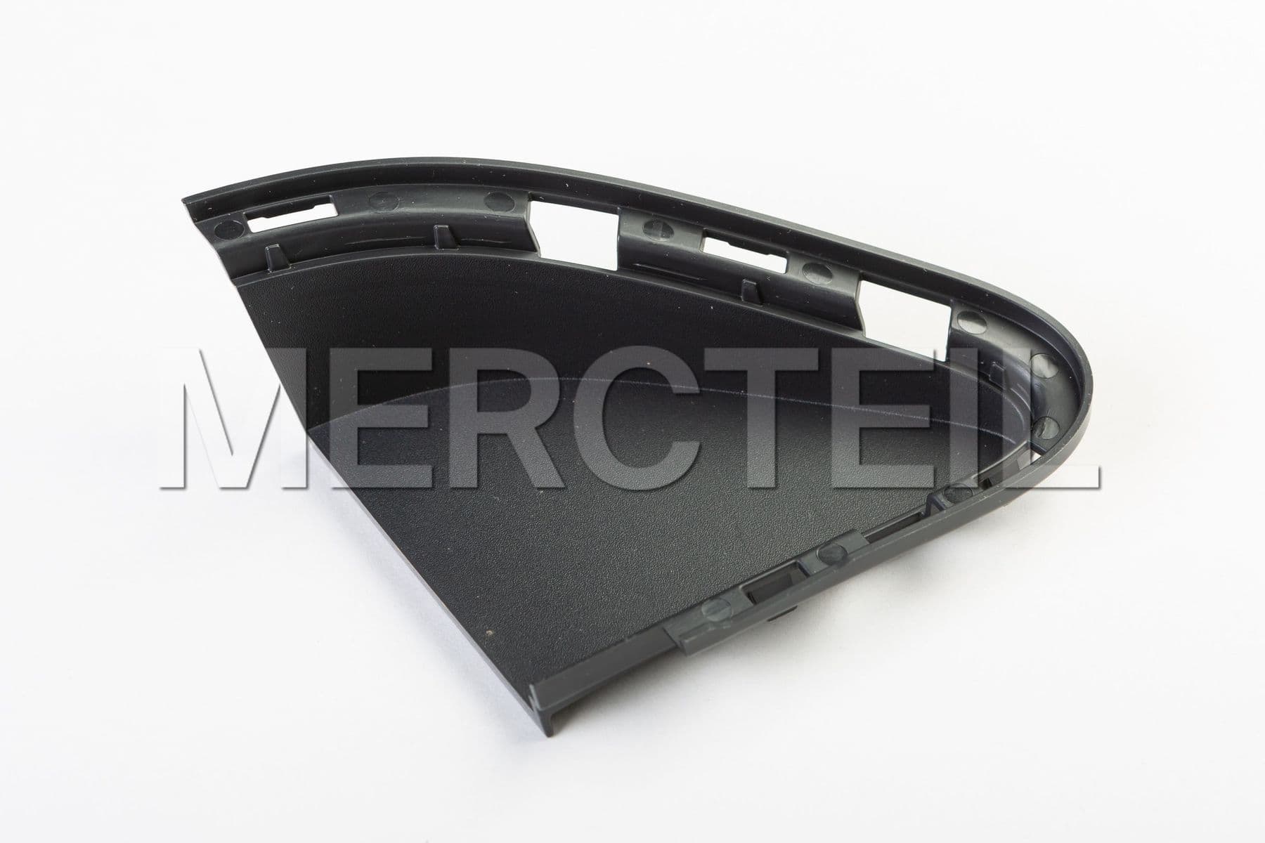 Buy the spare part Mercedes-Benz A1678857105 air duct segment