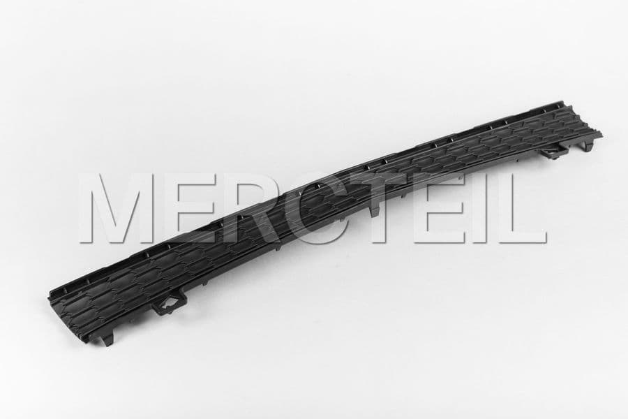 Buy the spare part Mercedes-Benz A1678858005 cover bumper area