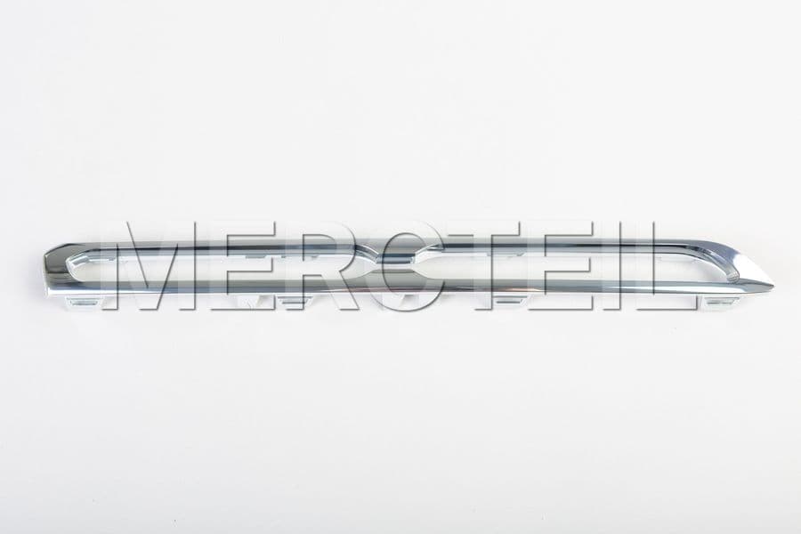 Buy the spare part Mercedes-Benz A1678882500 trim strip