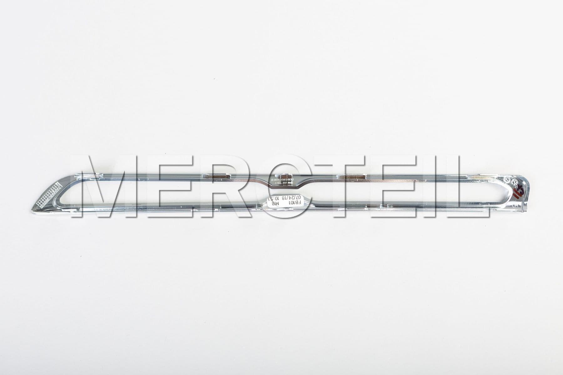 Buy the spare part Mercedes-Benz A1678882500 trim strip