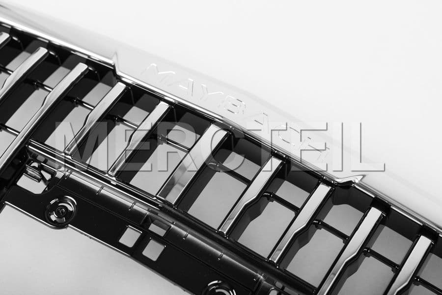 Buy the spare part Mercedes-Benz A1678888400 frame radiator grille