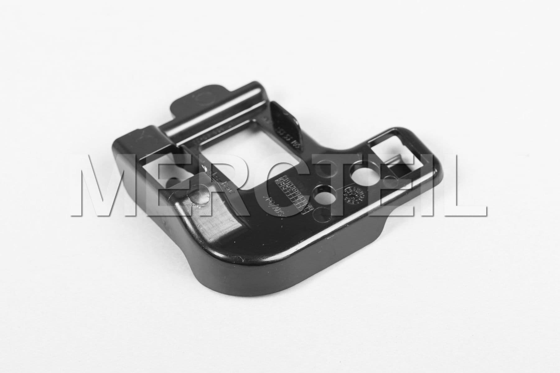 Buy the spare part Mercedes-Benz A1678889300 retaining bracket