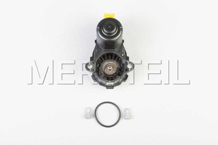 Buy the spare part Mercedes-Benz A1679062004 actuator