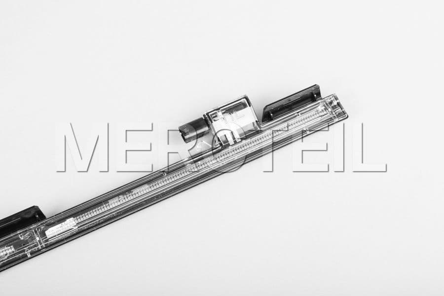 Kaufen Sie das Ersatzteil Mercedes-Benz A1679066502 einstiegleuchte