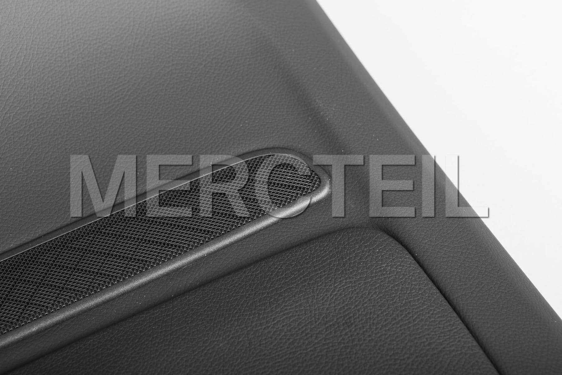 Buy the spare part Mercedes-Benz A16791076039J69 driver seat backrest