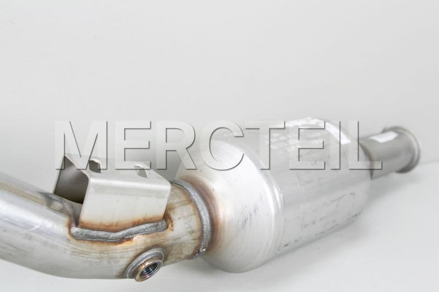 Buy the spare part Mercedes-Benz A1694901519 exhaust pipe