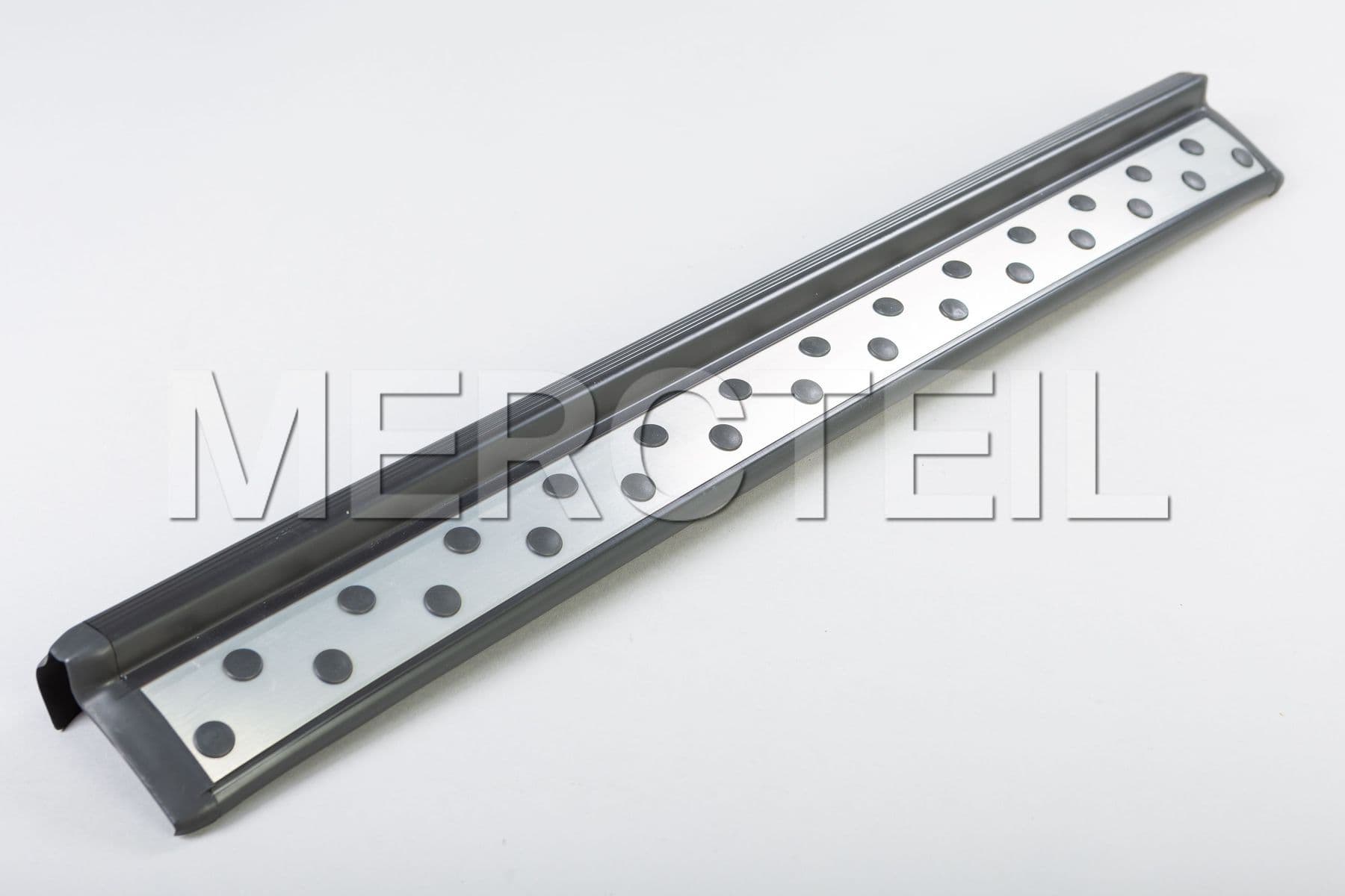 Buy the spare part Mercedes-Benz A1706800035 rail