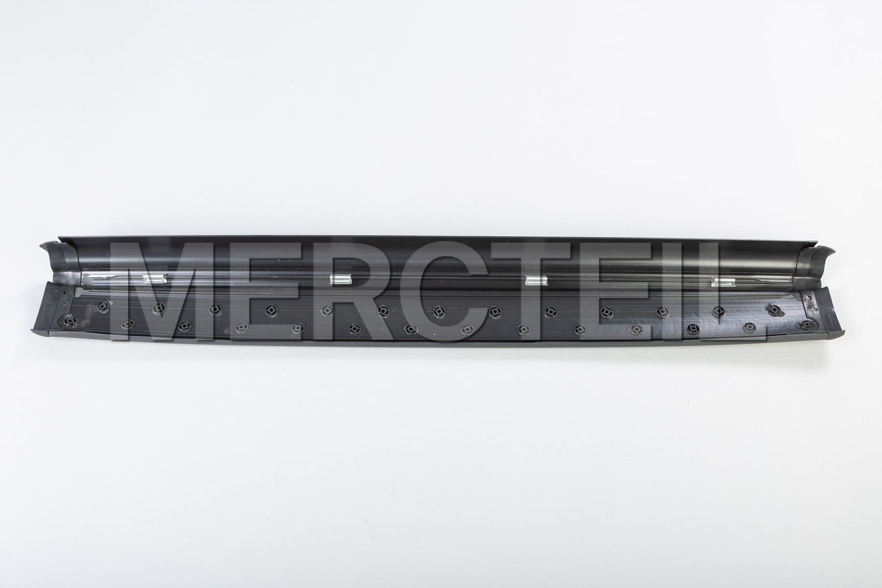 Buy the spare part Mercedes-Benz A1706800035 rail