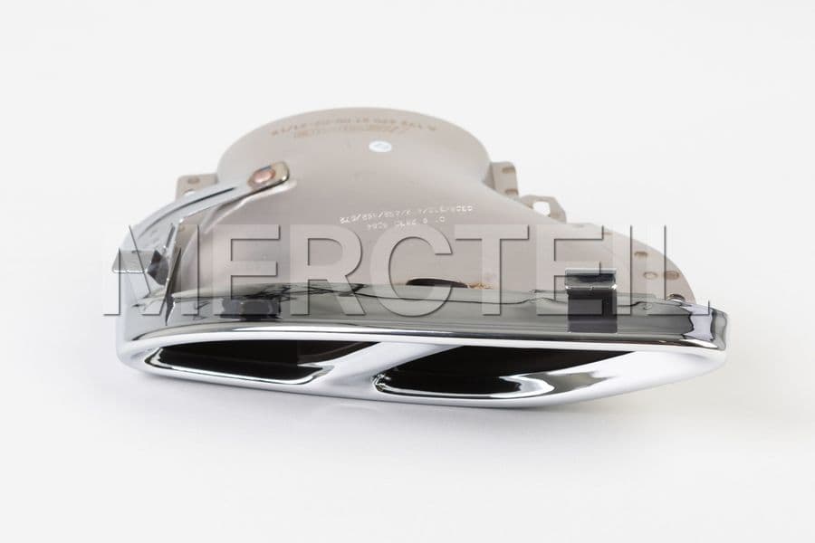 Buy the spare part Mercedes-Benz A1724902100 tail pipe cover
