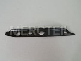 Buy the spare part Mercedes-Benz A1728810106 mounting rail