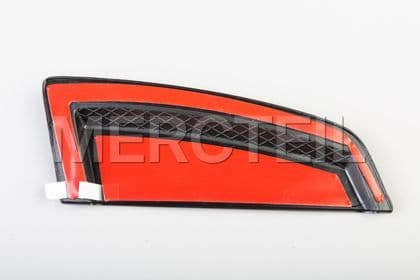 Buy the spare part Mercedes-Benz A1728853023 cover bumper area