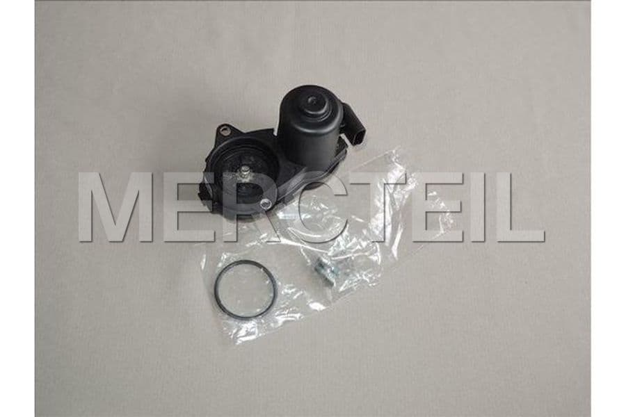 Buy the spare part Mercedes-Benz A1729060300 actuator