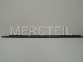 Buy the spare part Mercedes-Benz A1767350382 ornamental trim