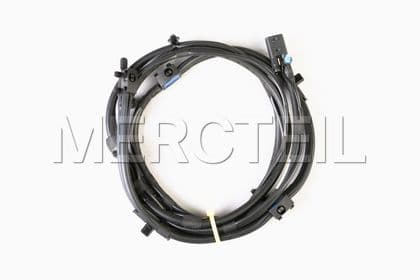 Buy the spare part Mercedes-Benz A1768600192 hose assembly