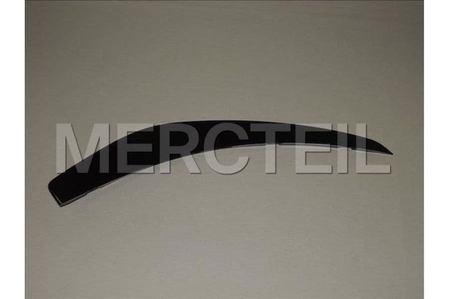 Buy the spare part Mercedes-Benz A1768850538 side spoiler