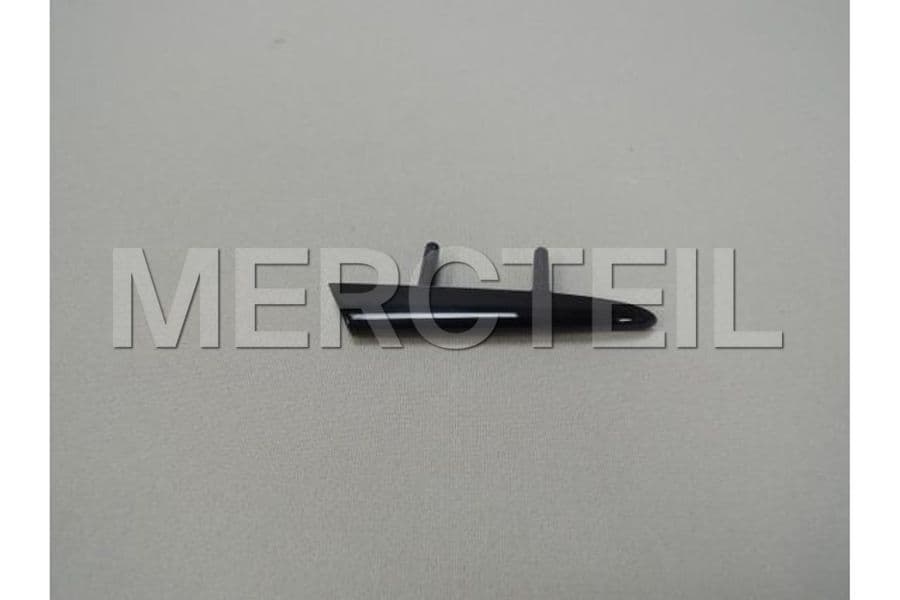 Buy the spare part Mercedes-Benz A1768855100 side spoiler