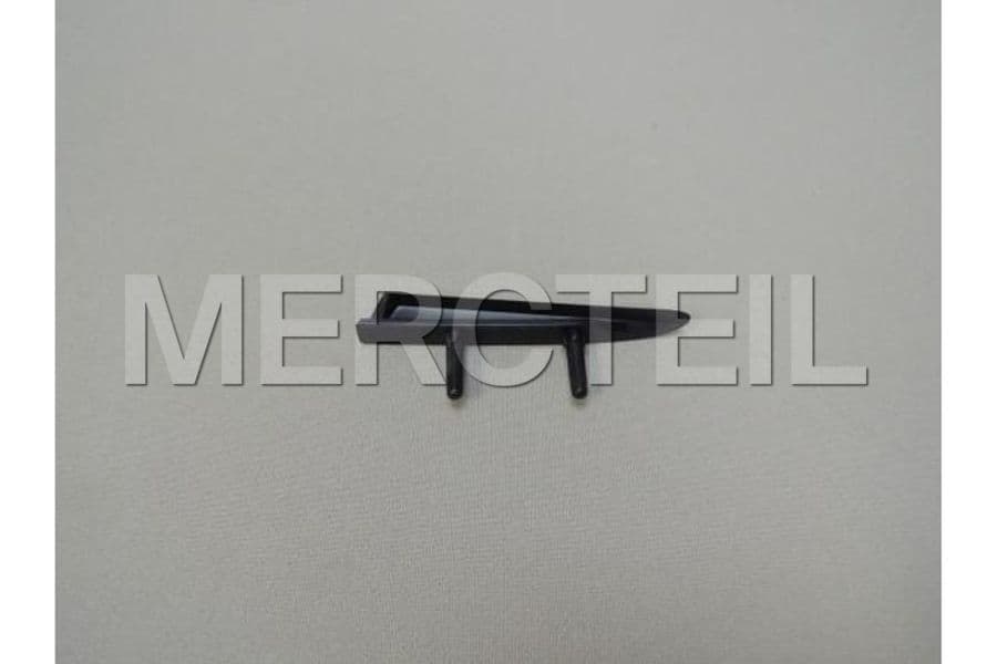 Buy the spare part Mercedes-Benz A1768855100 side spoiler